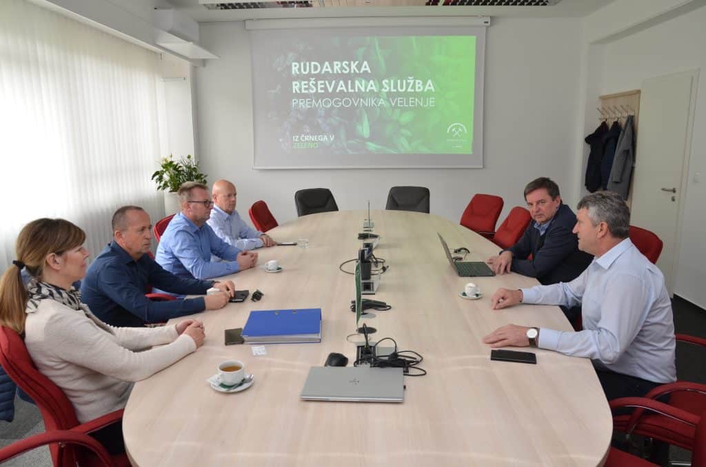 Na obisku v Premogovniku Velenje predstavniki Uprave republike Slovenije za zaščito in reševanje ...